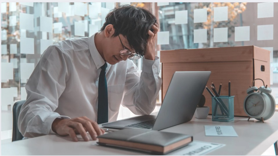What Benefits Can You Claim If You Resign from Your Job in the UK ...